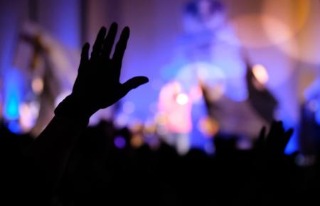 Instagram Sensation Yechiel Jacobs: Jewish Influencer, Comedian ...